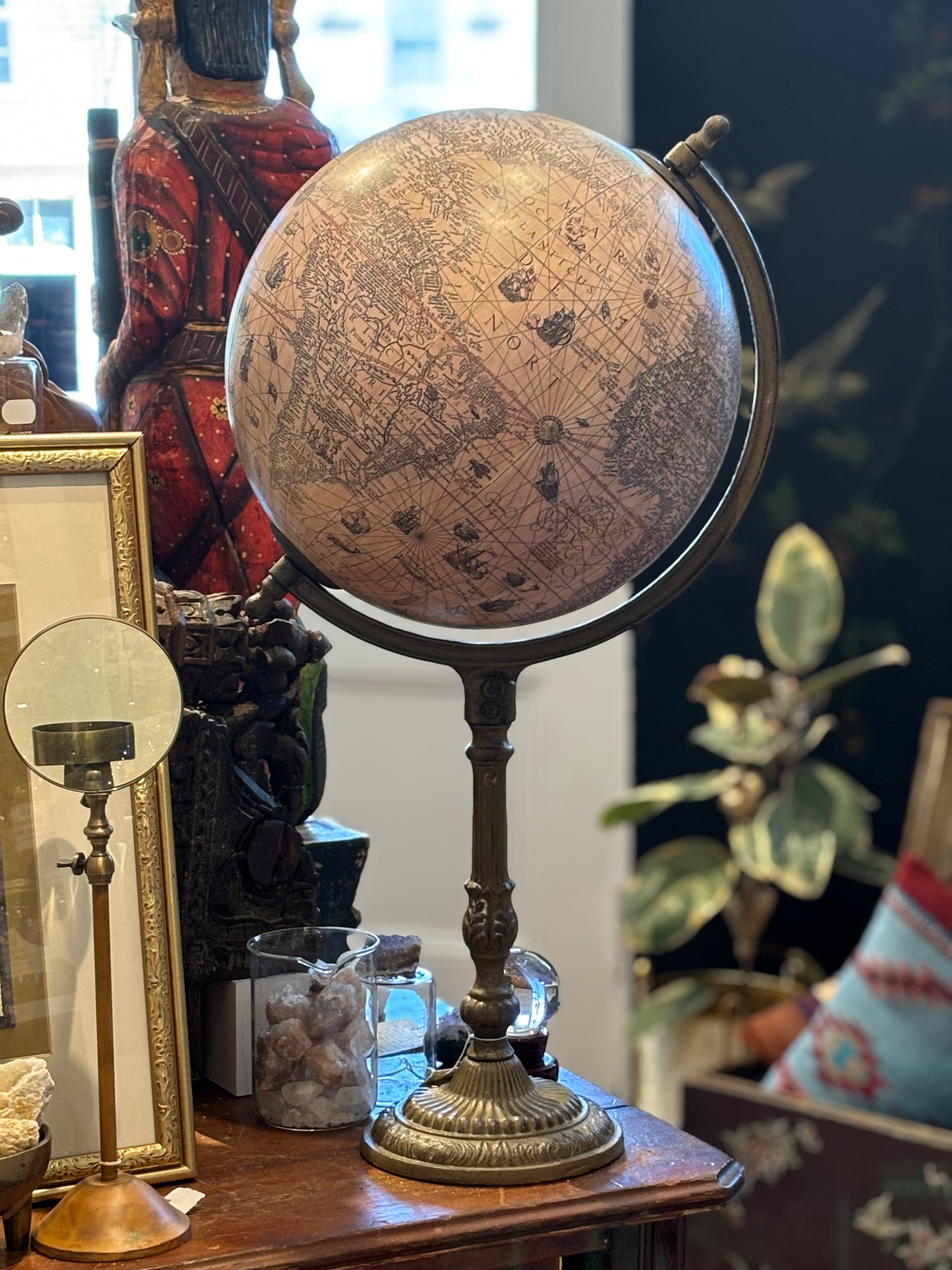 Vetus Mundus Globe – The Wayfinder Society